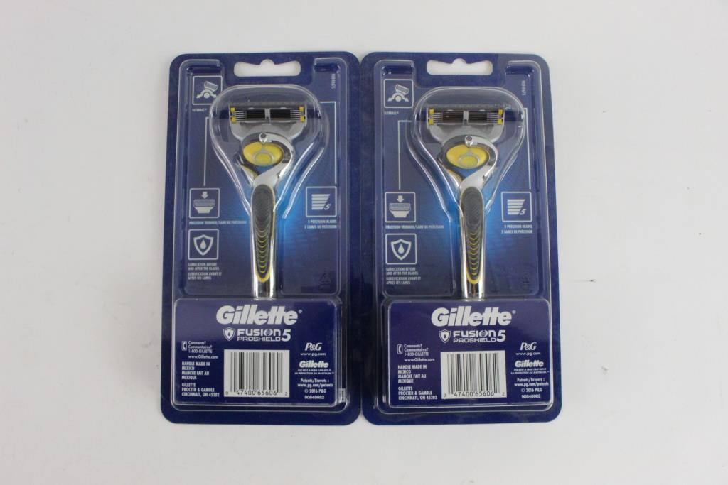 Gillette Fusion 5 Proshield Razor Handles With Cartridge, 2 Pieces ...
