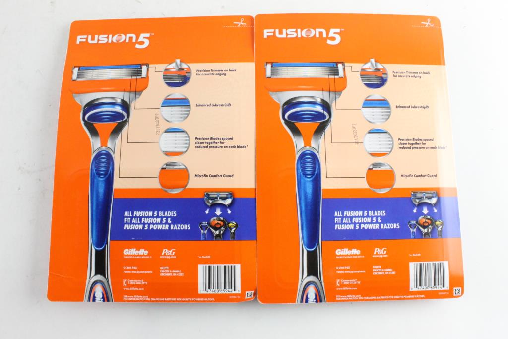 Gillette Fusion 5 Sixteen Pack Shaving Razors, 2 Pieces | Property Room