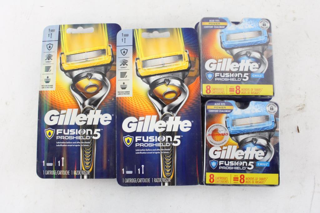 Gillette Fusion5 Razors & Replacement Blades, 4 Pieces | Property Room