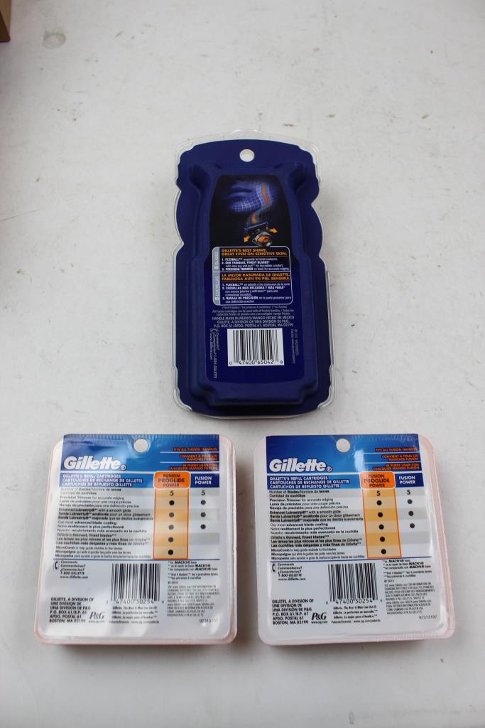 Gillette Razor & Cartridges | Property Room