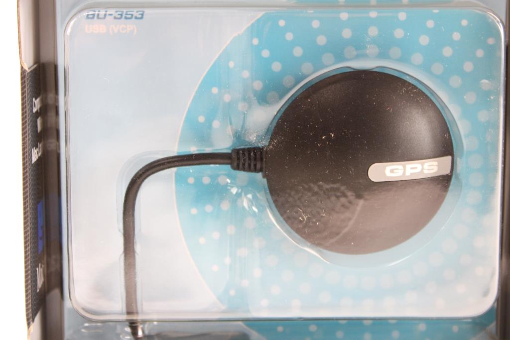 GlobalSat GPS Navigation Receiver 2 Items | Property Room