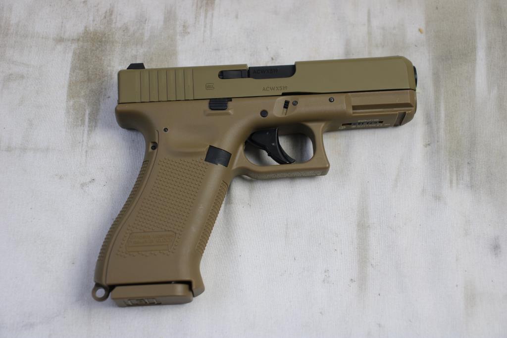 Glock 19 Airsoft Gun | Property Room