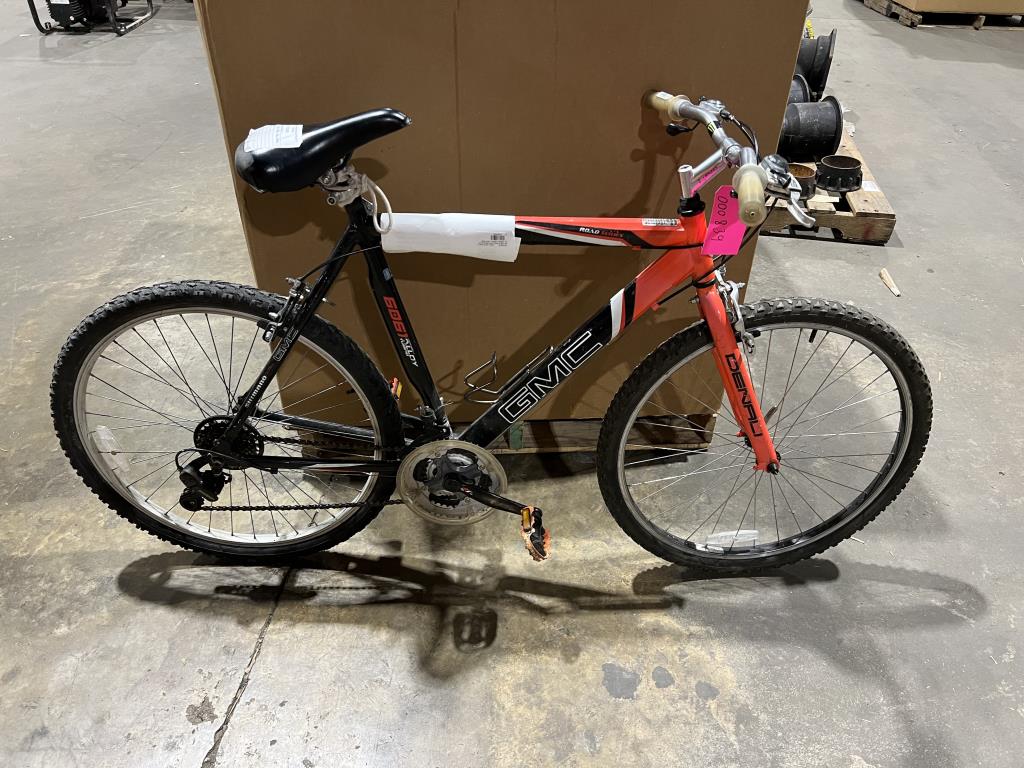 GMC Road Bike | Property Room