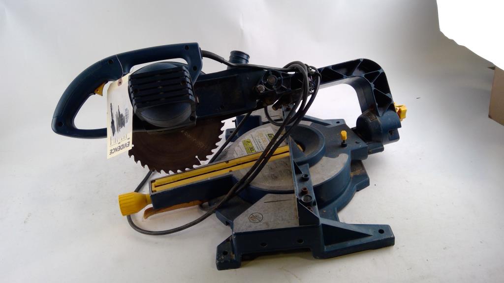 GMC Slide Compound Miter Saw | Property Room