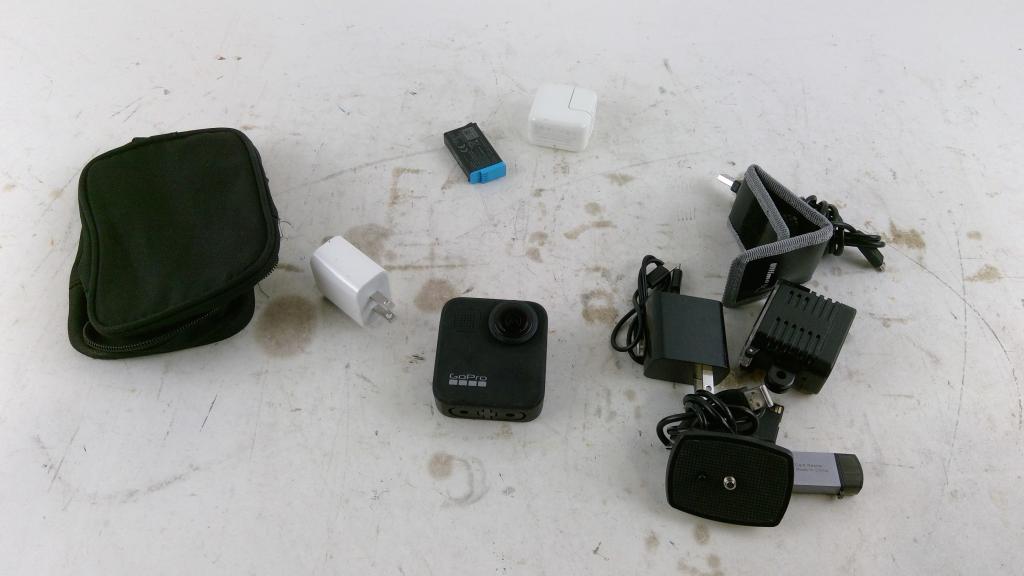 Go Pro And More 5+ Pieces | Property Room