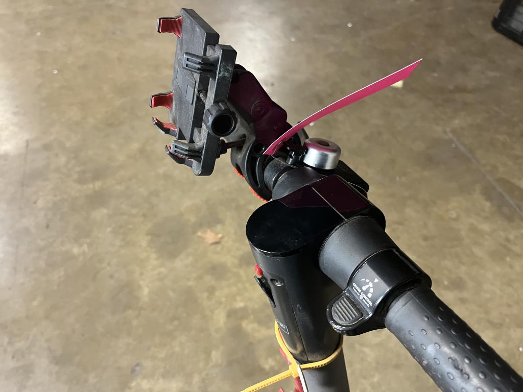 Go Trax Electric Scooter | Property Room