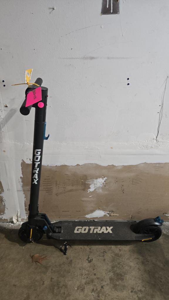 Go Trax E-Scooter | Property Room