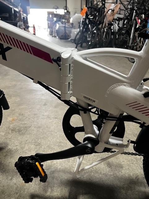 Go Trax Folding E-Bike | Property Room