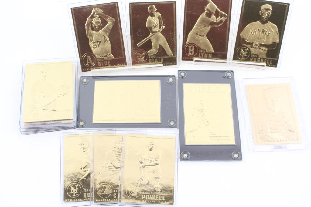 Golden Legends Baseball Cards, 10+ Pieces | Property Room
