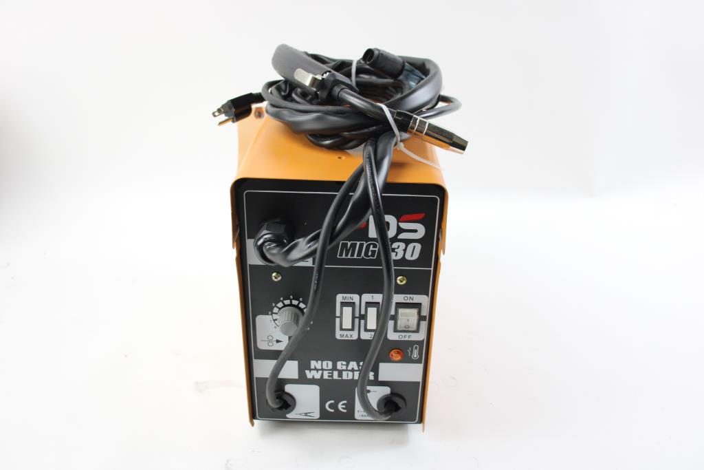 Goplus MIG 130 Welder Flux Core Welding Machine | Property Room