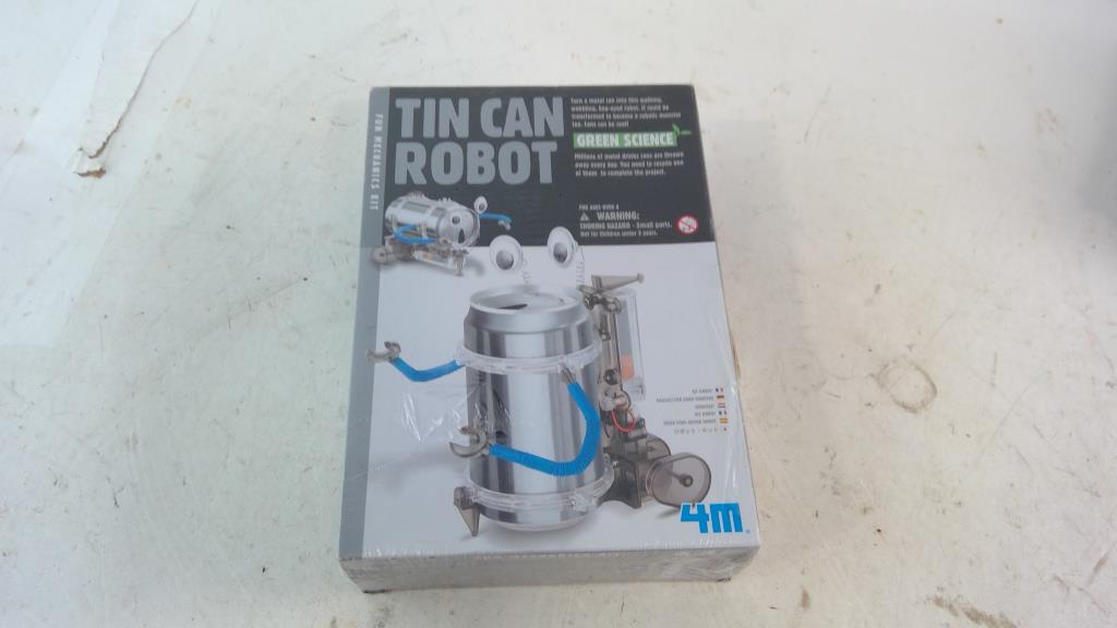 Green Science Tin Can Robot | Property Room