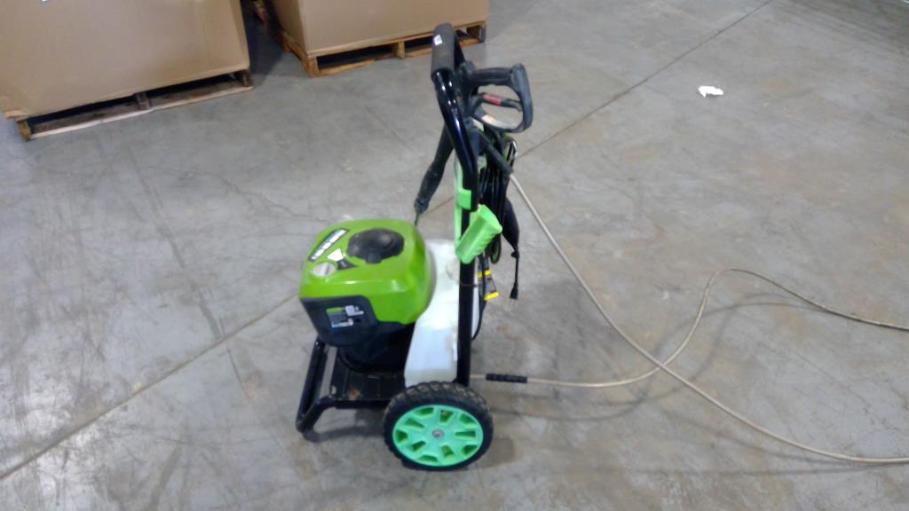 Green Works Pro Power Washer | Property Room