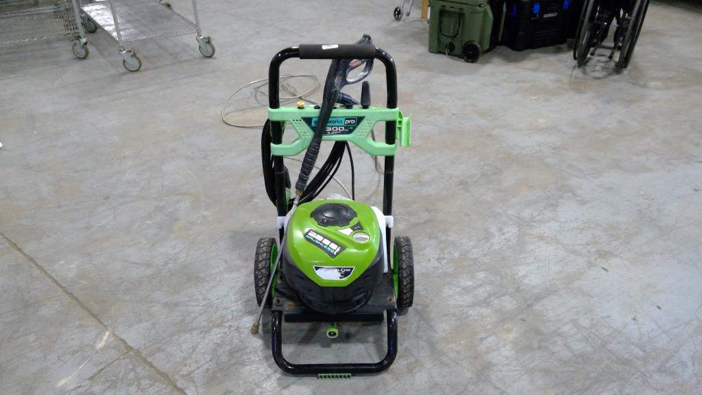Green Works Pro Power Washer | Property Room