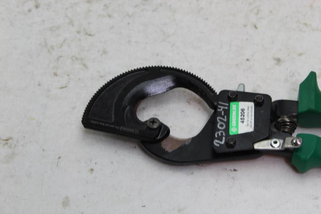 Greenlee Ratchet Cable Cutter | Property Room
