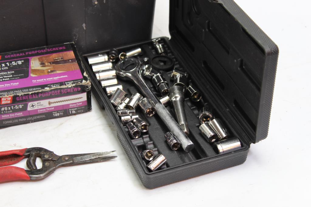 Grey Toolbox With Spax Construction Screws, Lath Screws And More ...