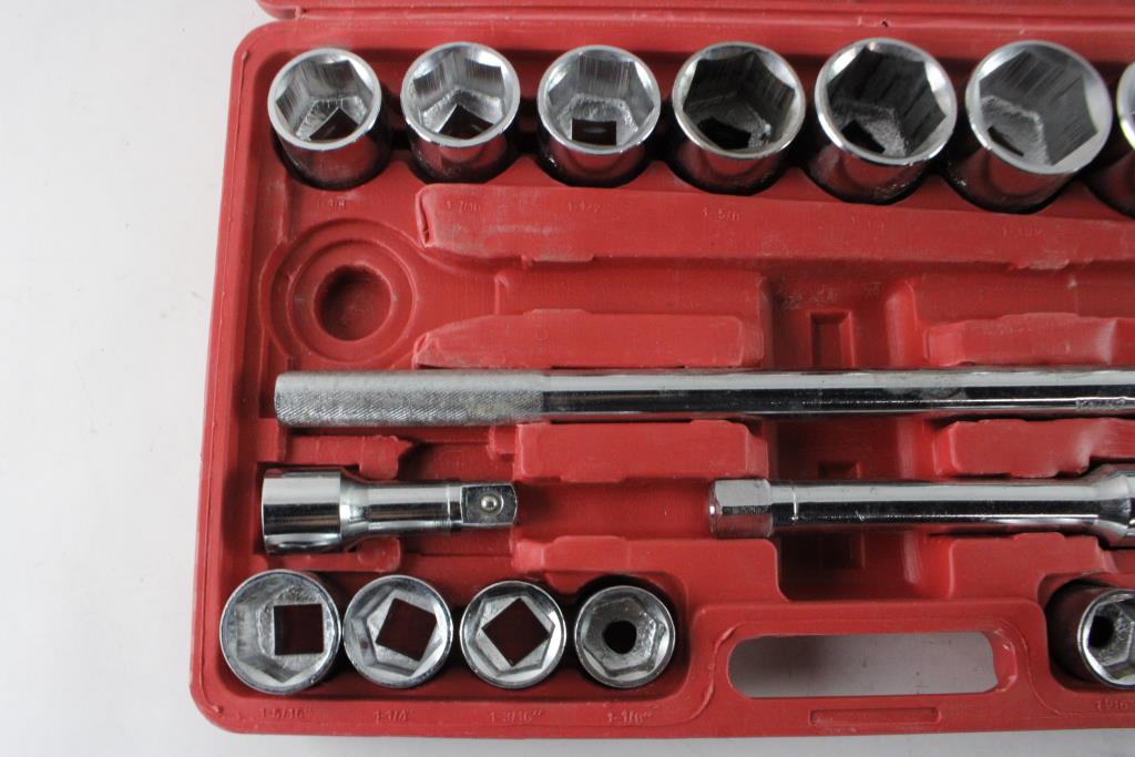 Grip 18 Piece Socket Set | Property Room