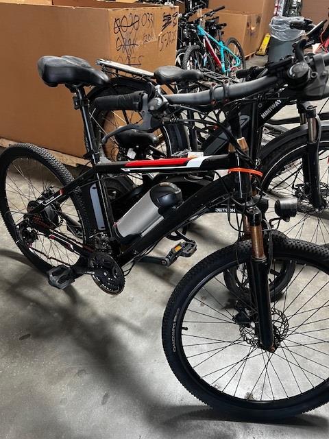 Group Of 4 Used E-Bikes | Property Room