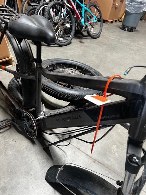 Group Of 4 Used E-Bikes | Property Room