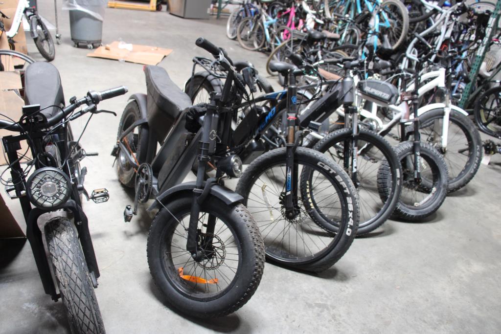 Group Of 6 Used E-Bikes | Property Room
