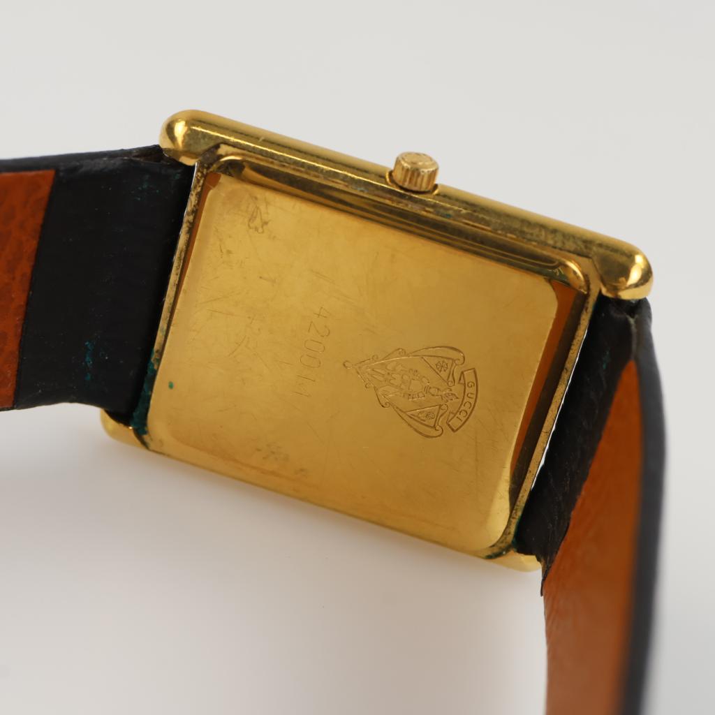 Gucci 4200M GP Watch | Property Room