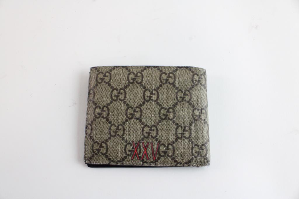 Gucci Bifold GG Supreme Wolf Wallet | Property Room