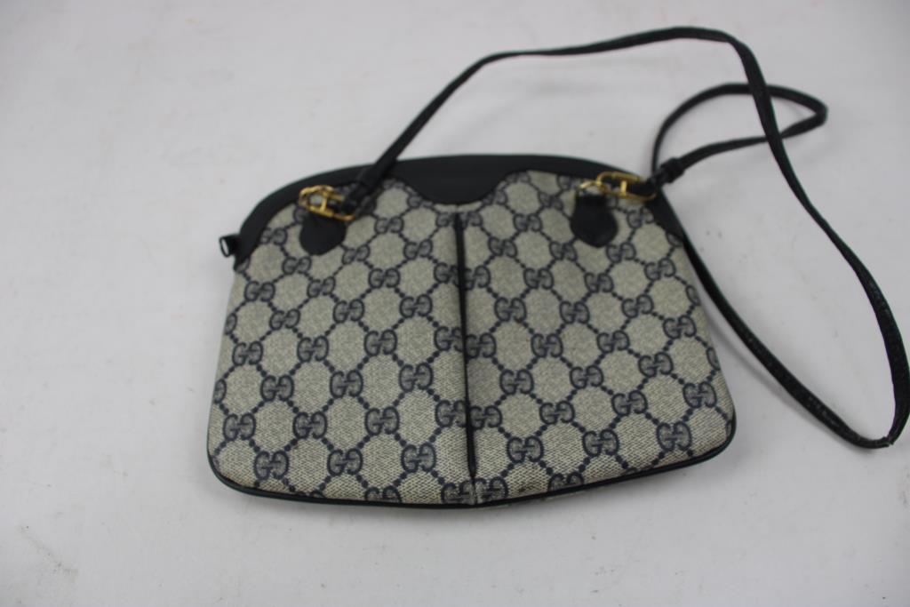 Gucci Crossbody Bag - Doublechecked By Entrupy | Property Room
