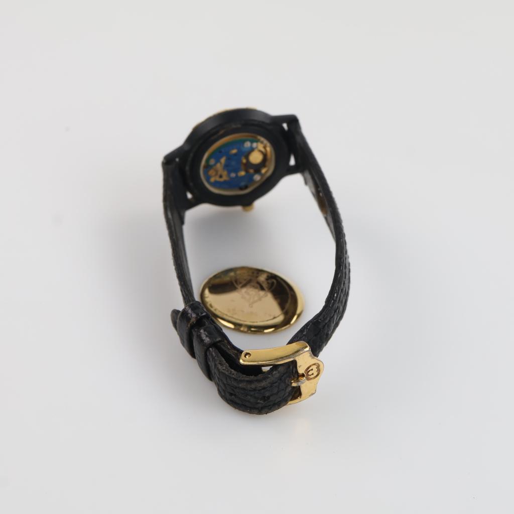 Gucci GP Quartz Watch | Property Room
