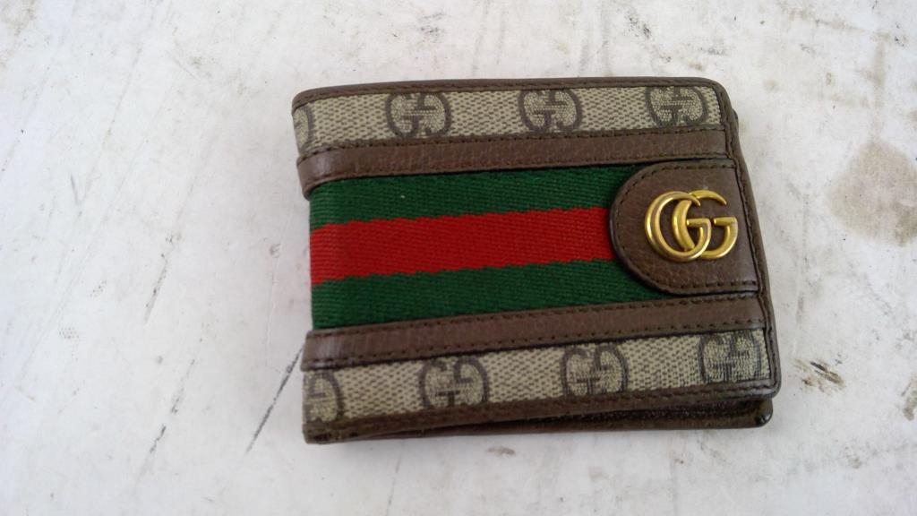 Gucci Mens Wallet - Doublechecked By Entrupy | Property Room