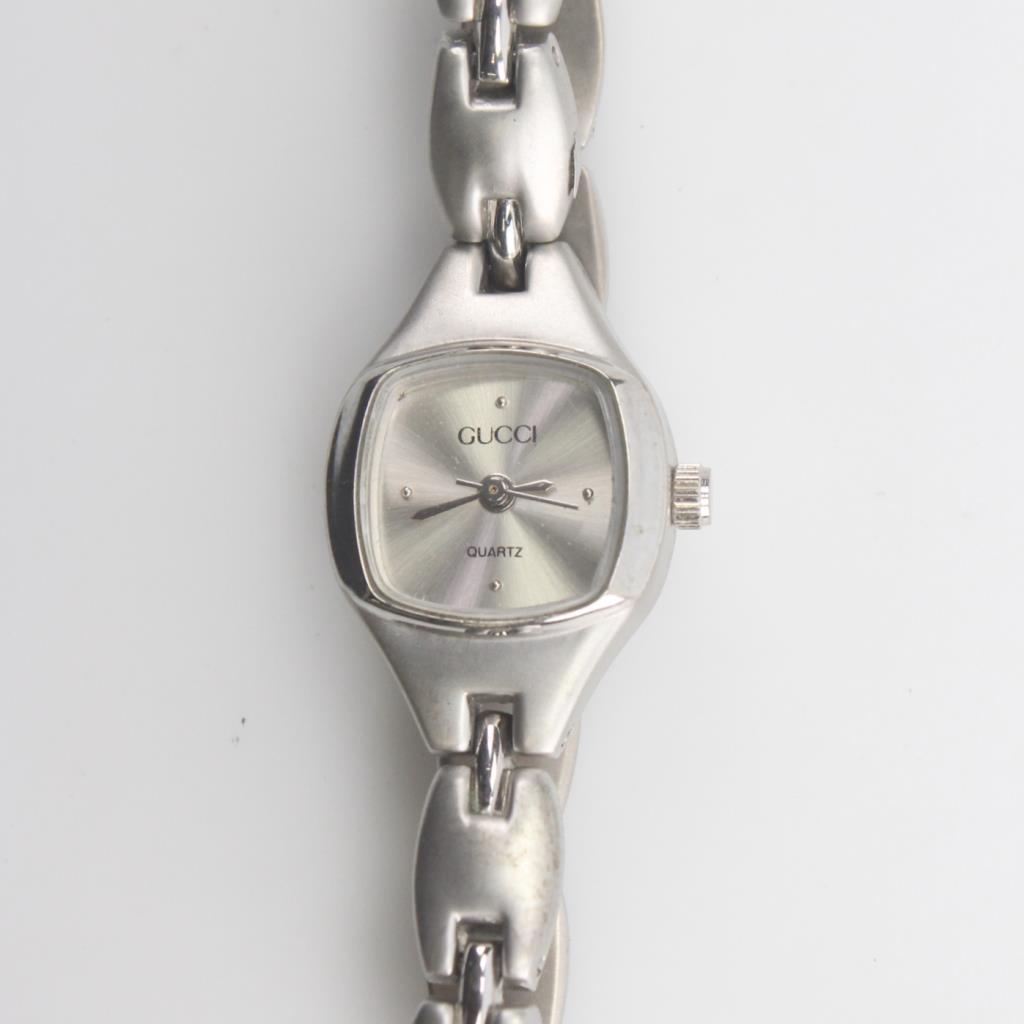 Gucci Vintage 2889L Watch | Property Room
