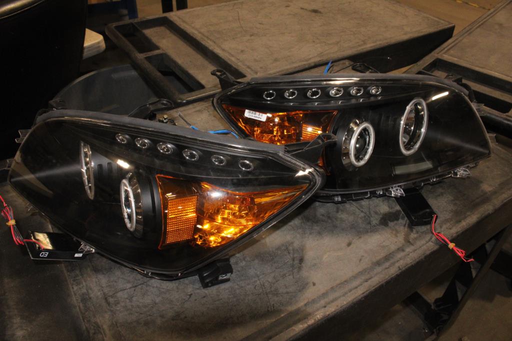 Halo Headlights 2006-2008 Toyota Rav4 LED Headlights | Property Room