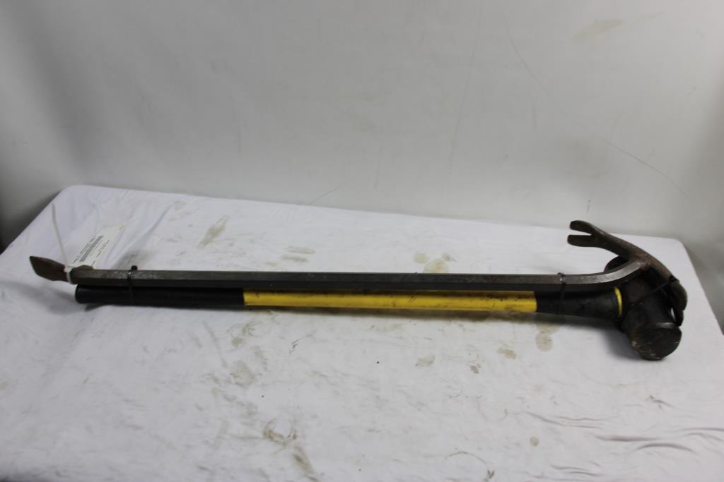 Hammer 10 Lb, Pry Bar | Property Room