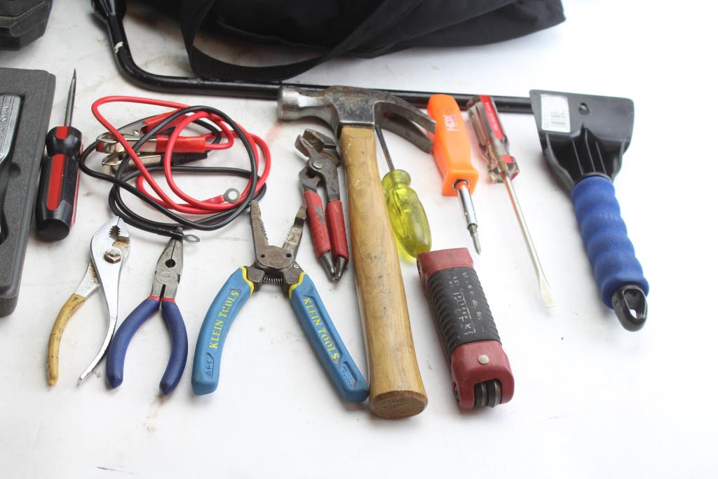 Hammer, Inverter And More: Xpower, Hdx And More: 75+ Pieces | Property Room