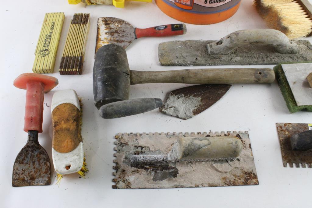 Hammers, Spackle Knife, And More. 5+ Pieces | Property Room