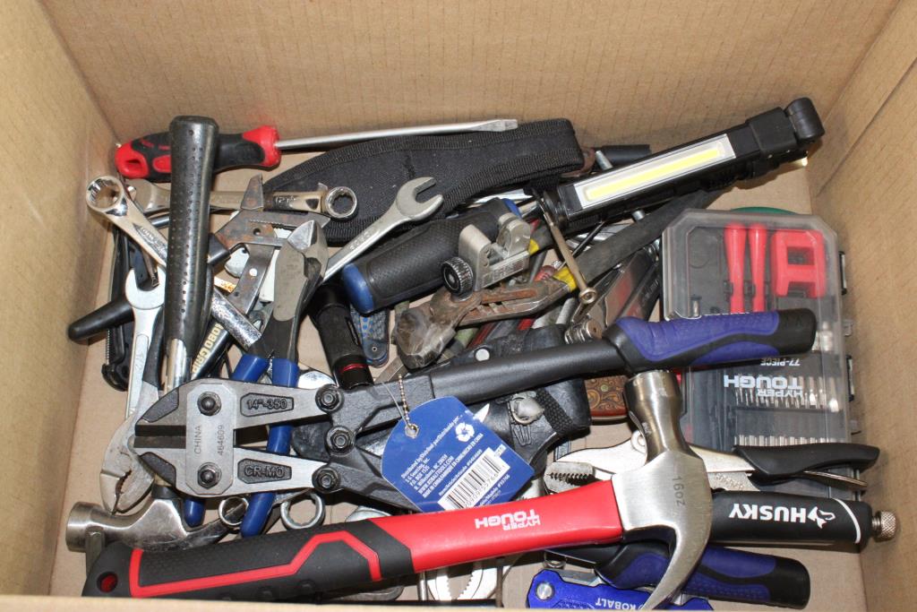 Hand Tool Lot, 15+ Pieces | Property Room