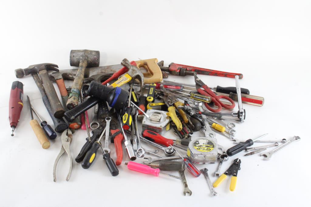 Hand Tool Lot, 20+ Pieces | Property Room