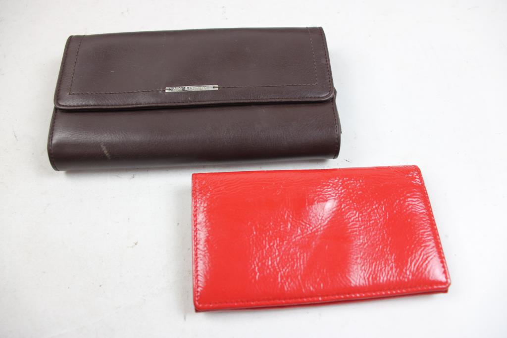 Handbags And Wallets 4 Pieces | Property Room
