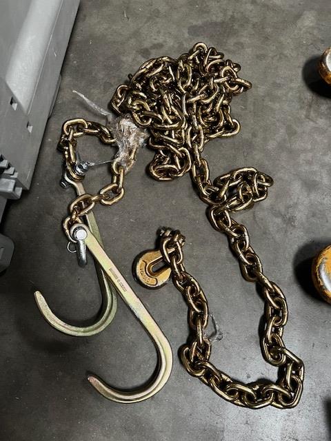 Heavy Duty Tow Chain | Property Room