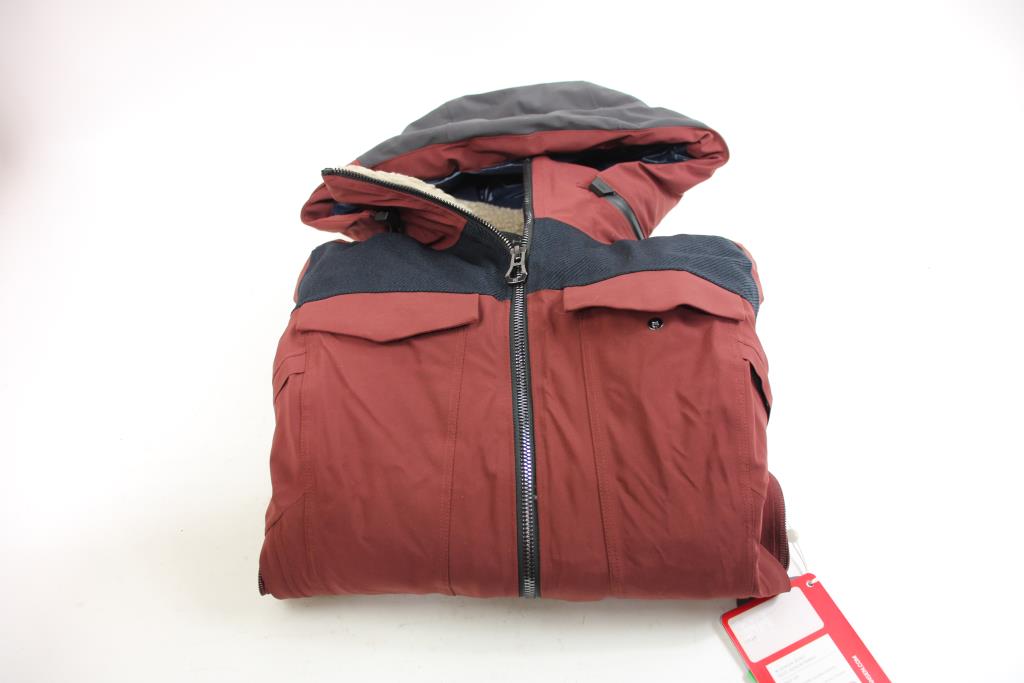 Helly Hansen Jackson Jacket, Size M | Property Room