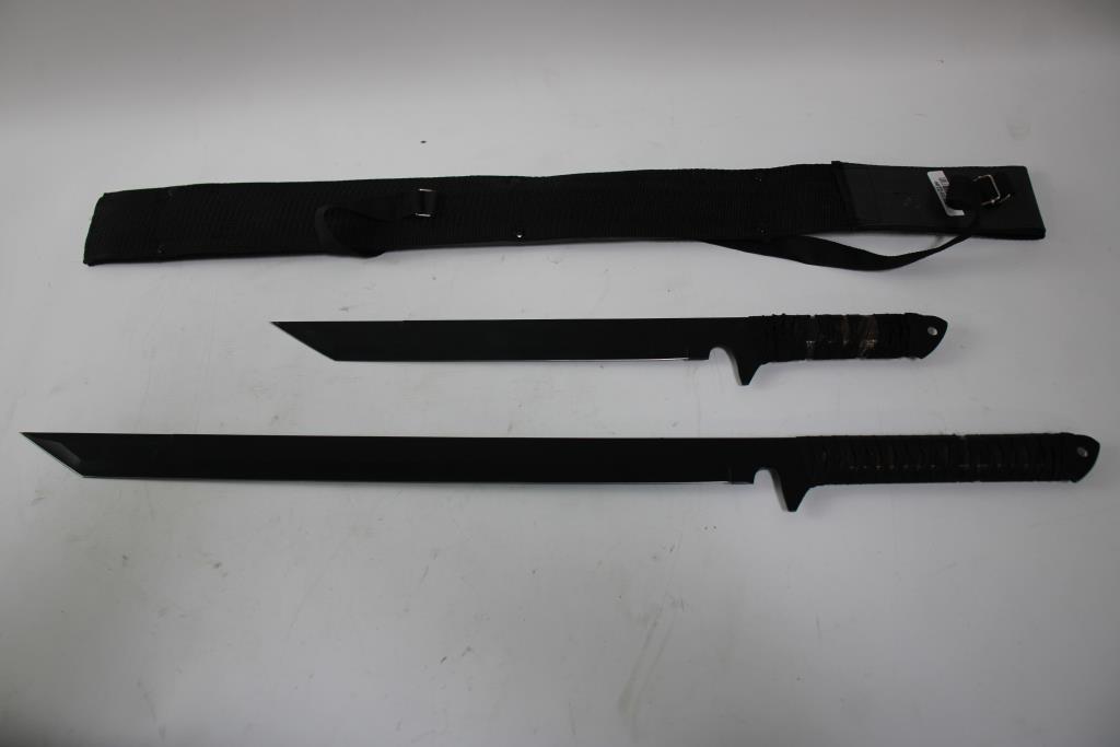 Hero Edge 2-Knife Set In A Black Fabruc Sheath | Property Room