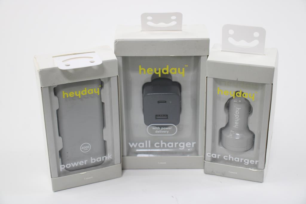 Heyday Electronics, 3 Pieces | Property Room