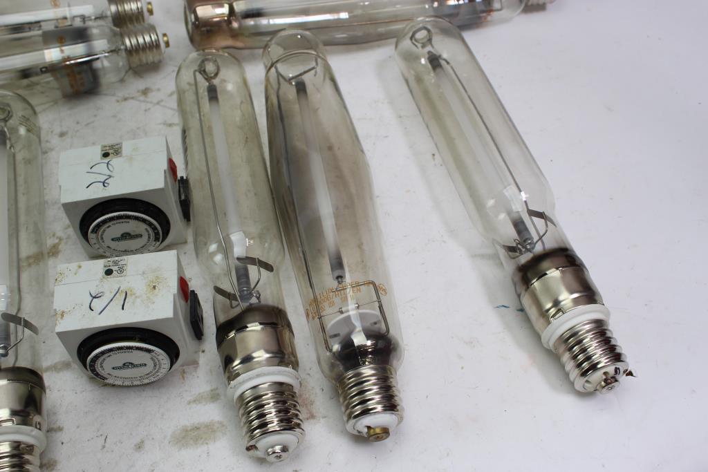 Hilux Gro, Horilux, Bulbs And Hydrofarm Timers 12 Pieces | Property Room