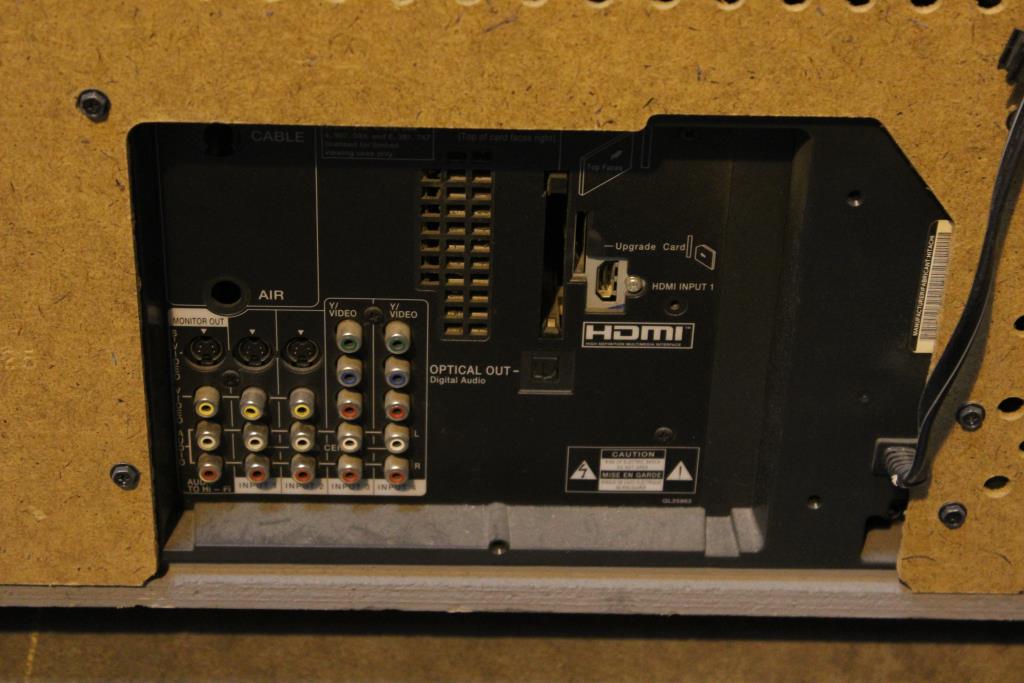 Hitachi 44" Rear Projection TV | Property Room