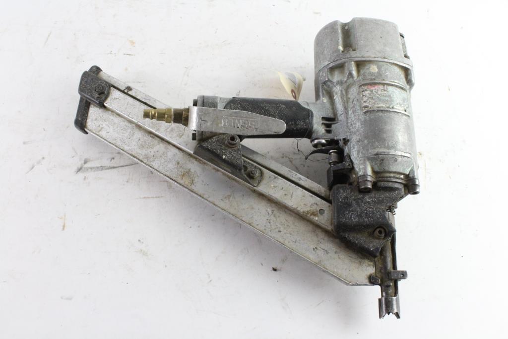Hitachi Air Clip Head Nailer | Property Room