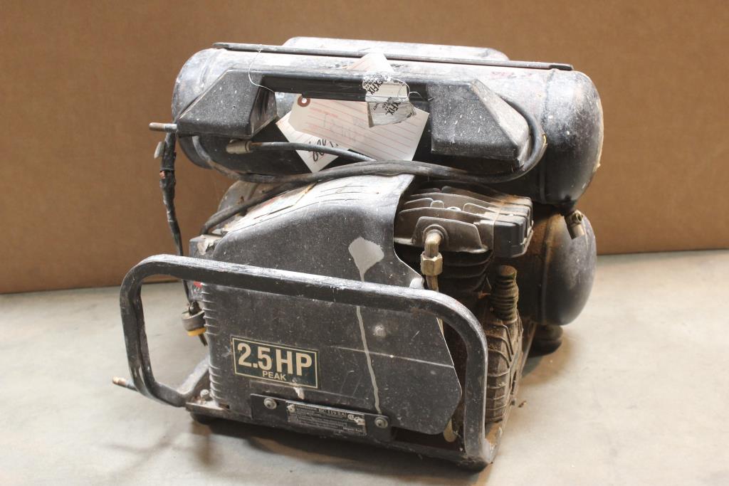 Hitachi EC119SA Electric Air Compressor | Property Room