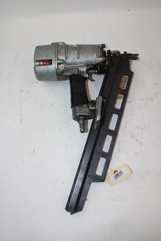 Hitachi NR83A2 Strip Nailer | Property Room