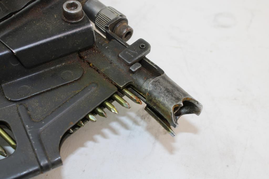 Hitachi NR83A2 Strip Nailer | Property Room