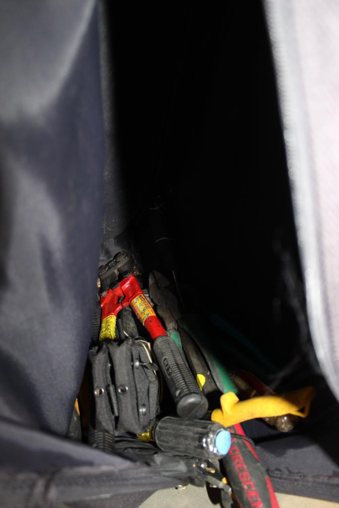 HK Porter Cable Cutters, Dewalt Tool Holster, & More In Large American ...