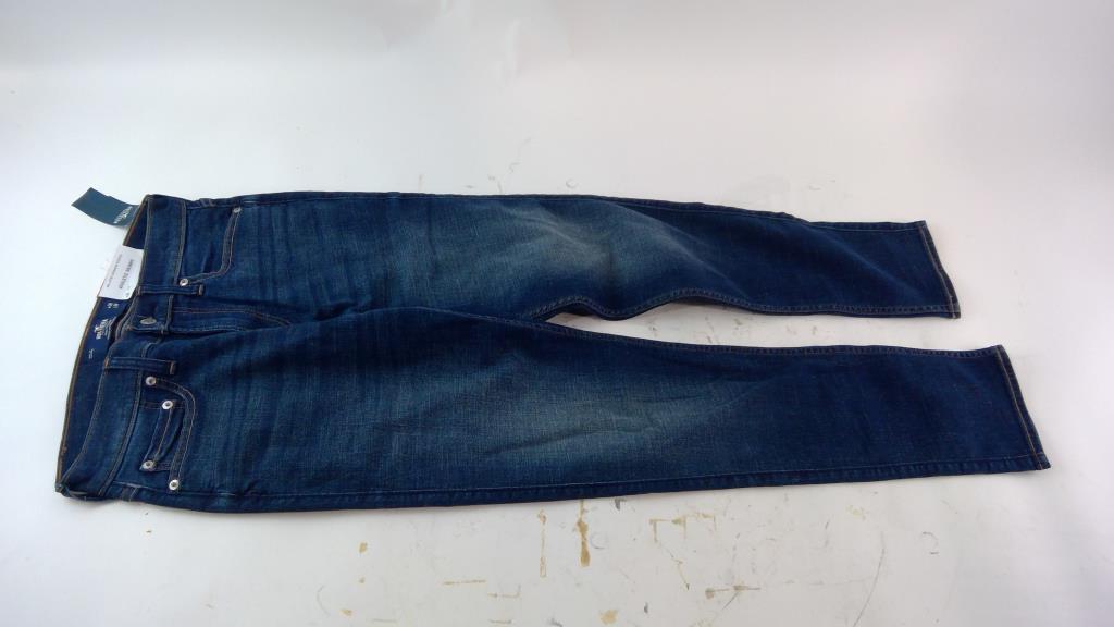 Hollister Jeans | Property Room