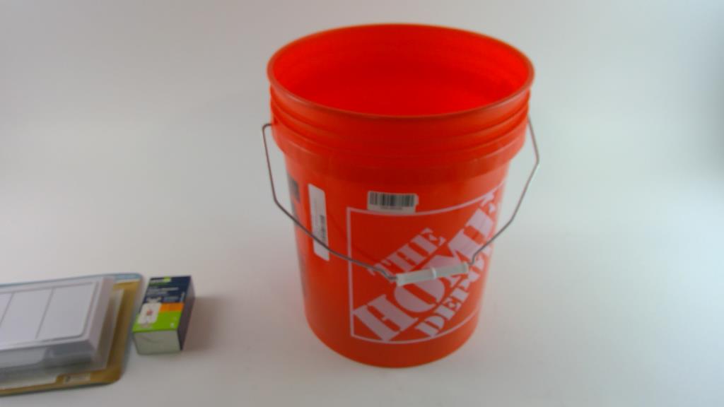 Home Depot Bucket With Leviton GFCI Outlets And More, 5+ Pieces ...