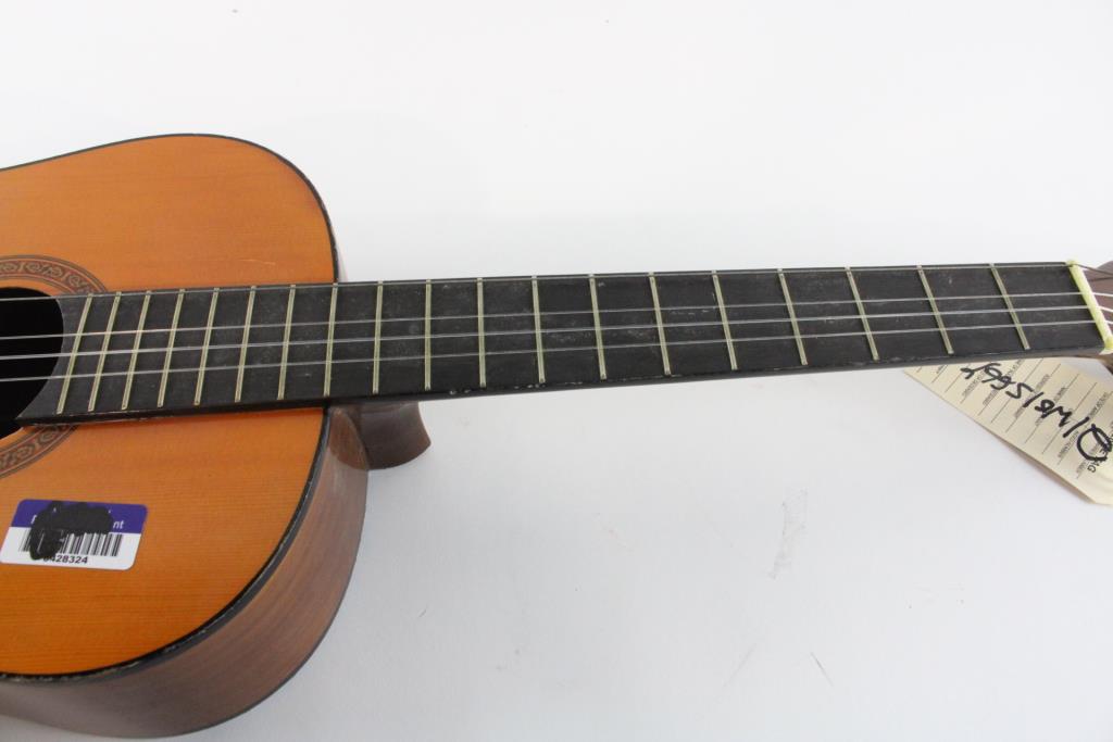 Hondo Acoustic Guitar | Property Room